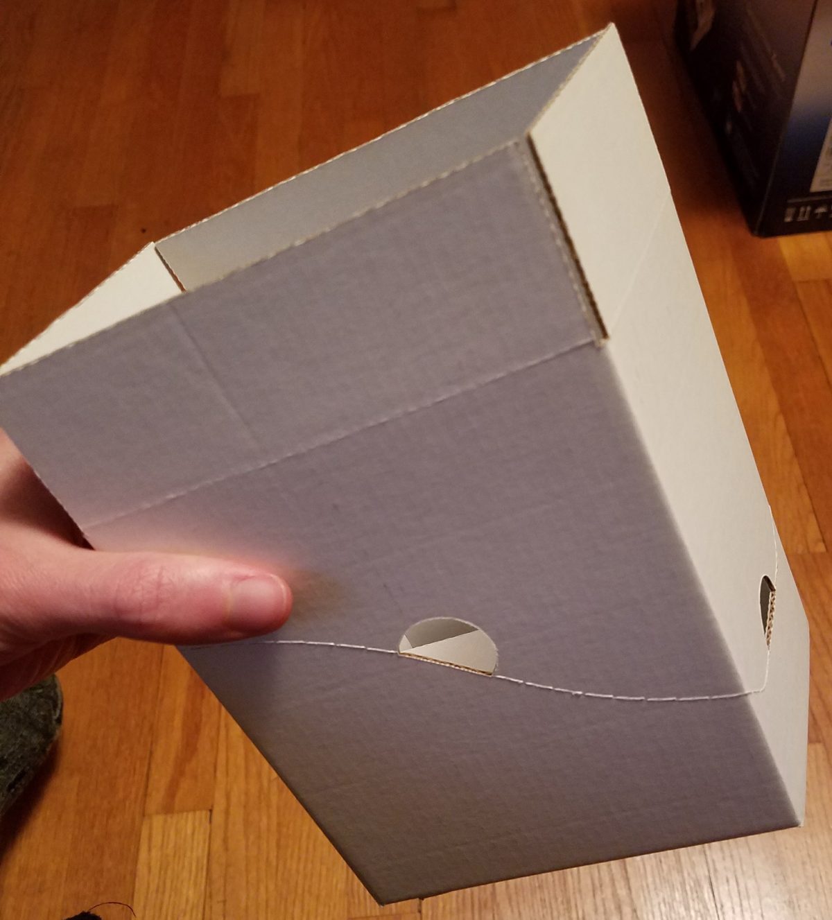 Reliable chocolate bar case suppliers?